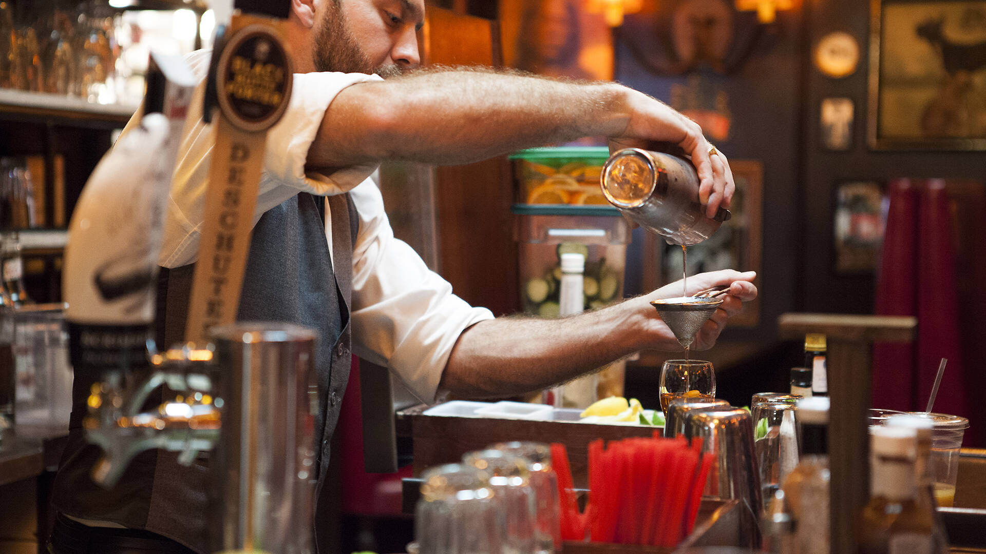 The Pikey | Restaurants in Hollywood, Los Angeles