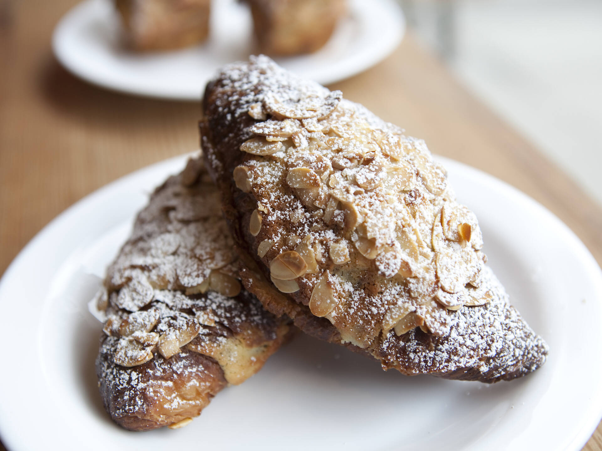 Best French bakery spots in NYC for macarons and croissants