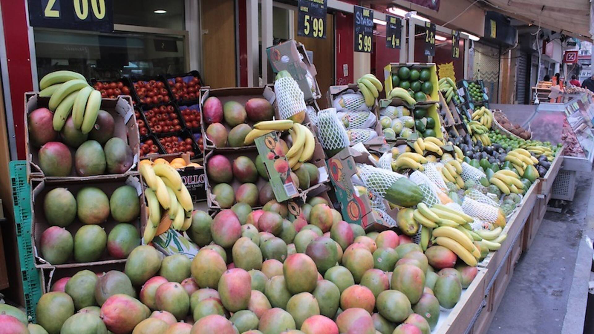 Marché Dejean | Shopping in Barbès, Paris