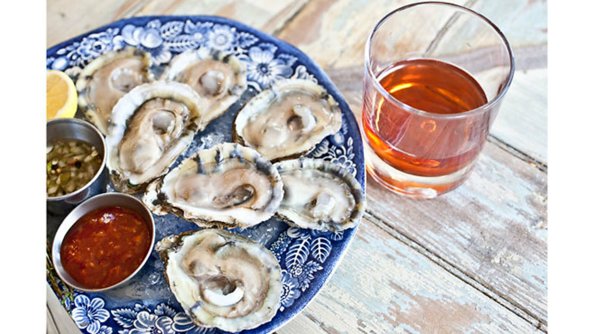 Best Oyster Happy Hours in NYC for Stellar Shellfish