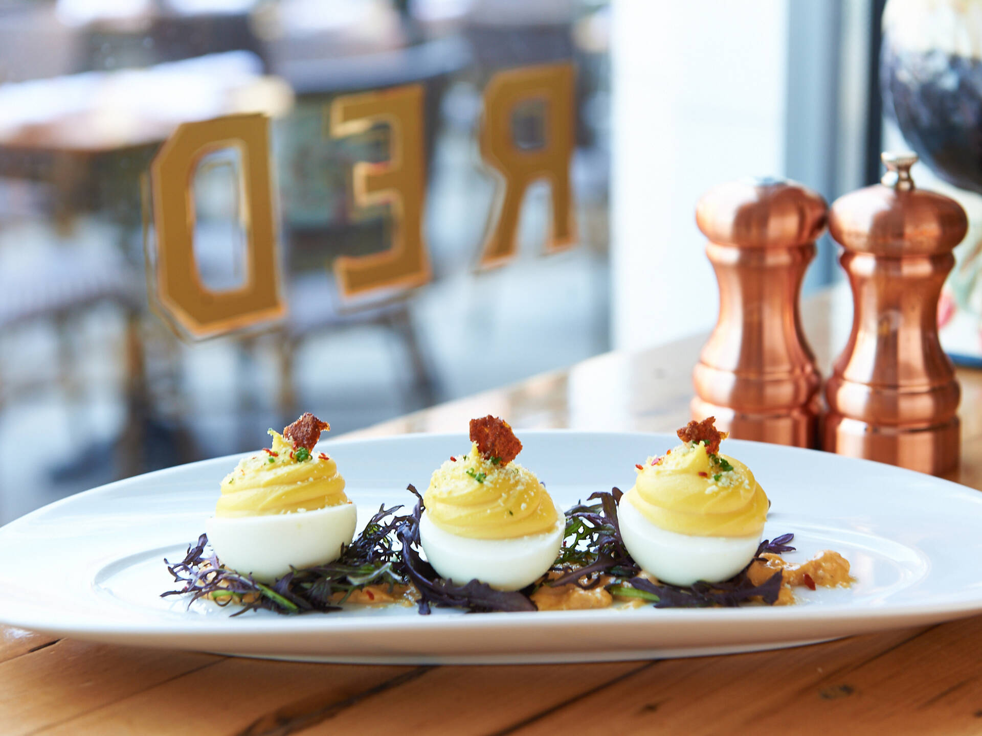 18 of the Best Harlem Restaurants in NYC to Visit