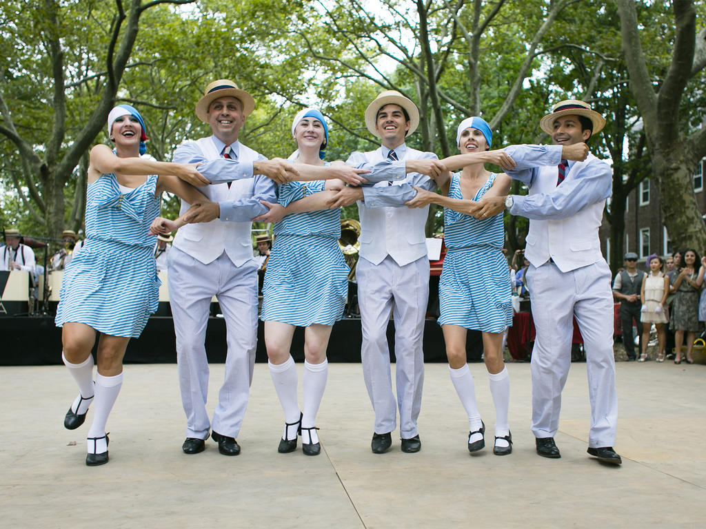 13 Retro Dance Parties in NYC For Traveling Back in Time