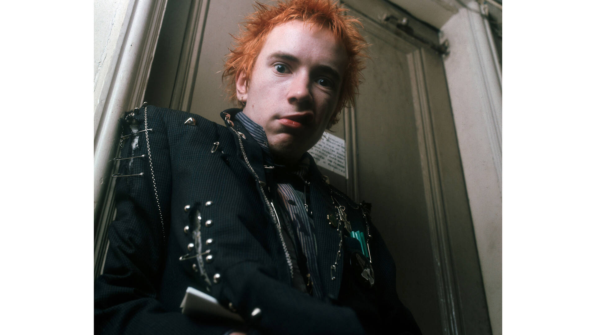 “PUNK: Chaos to Couture”: The Met unveils its 2013 spring exhibit