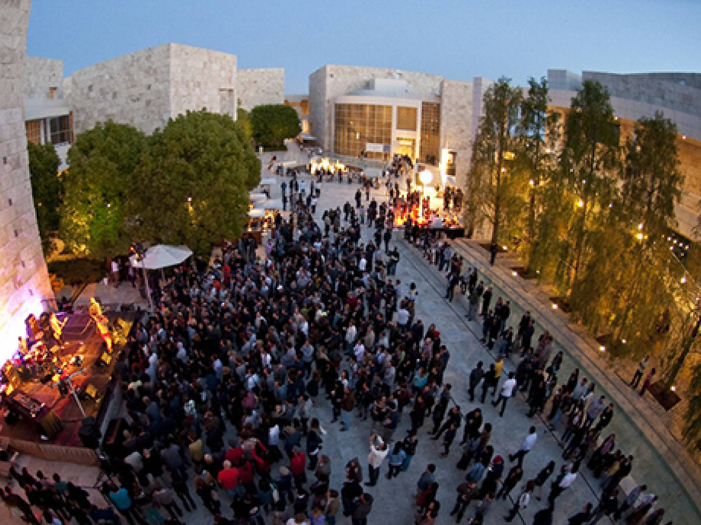 July 2022 events calendar for Los Angeles