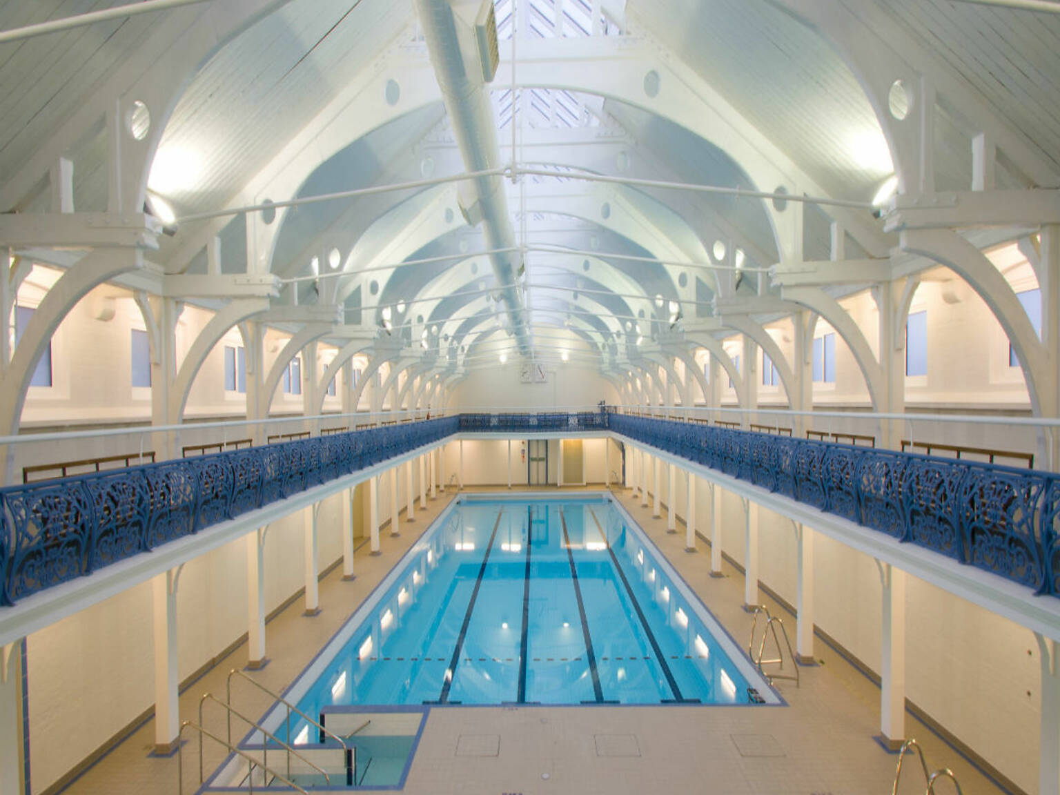 London's Best Swimming Pools | 27 London Pools and Lidos For Super Swimmers