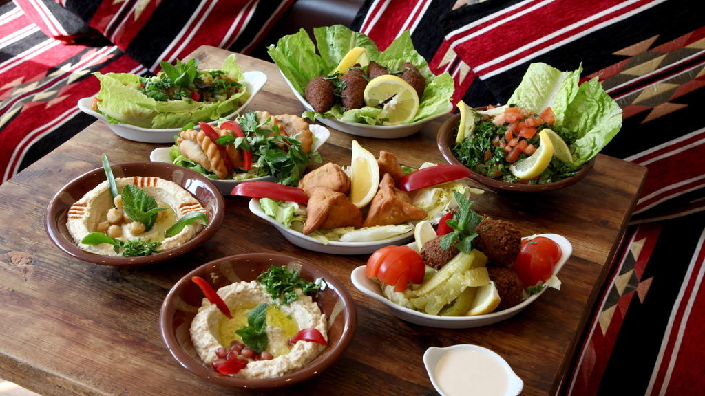 Meza Tooting Bec | Restaurants in Tooting, London