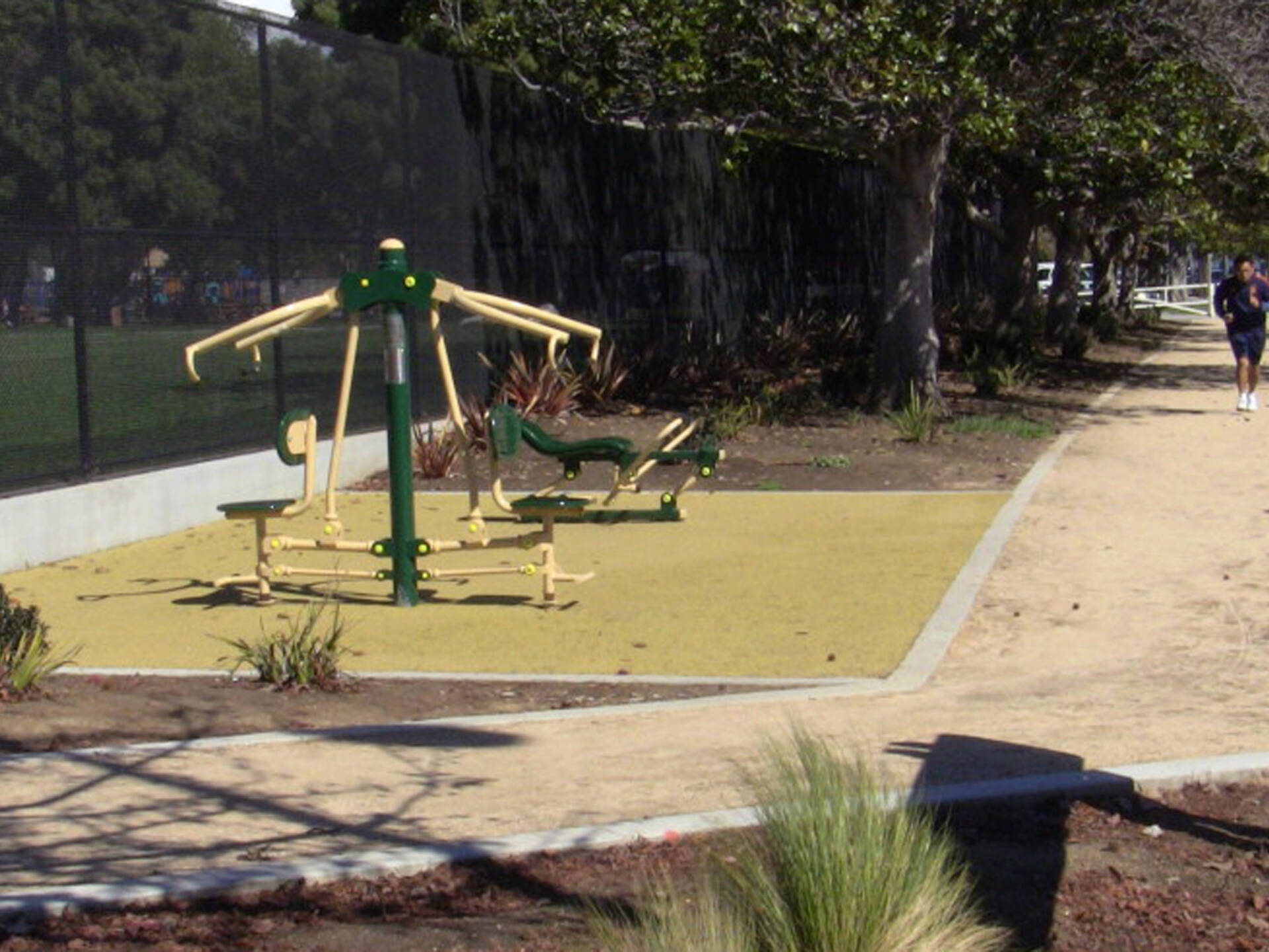 Free workouts: Top circuit training parks in LA