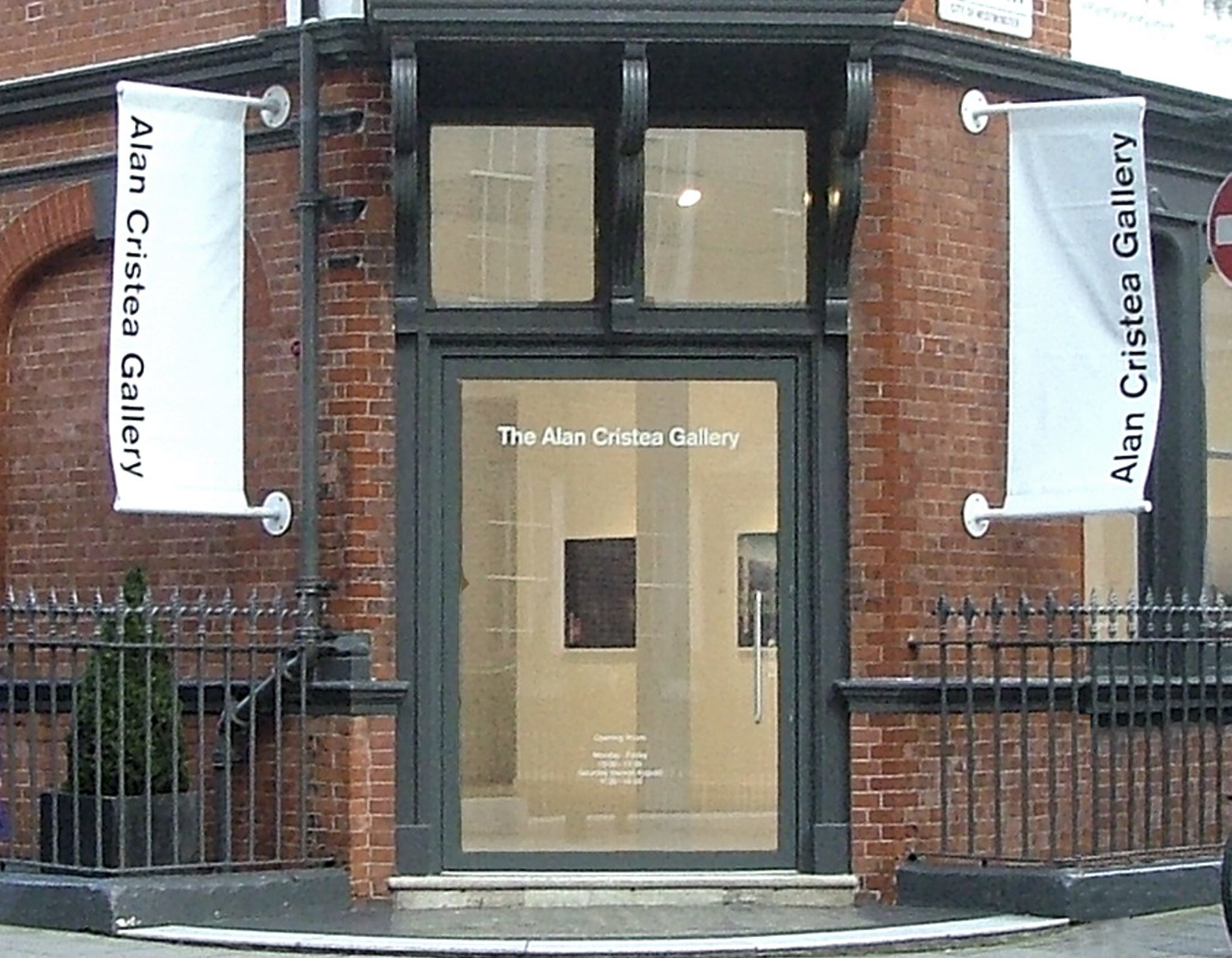 Alan Cristea | Art in Mayfair, London