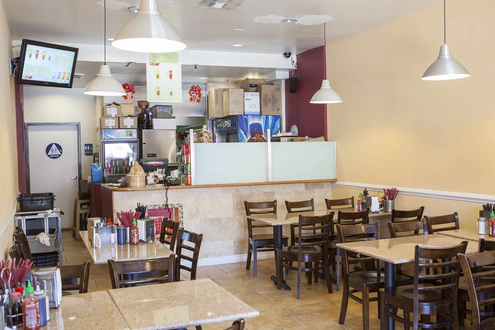 Gigo's Café & Deli | Restaurants in Chinatown, Los Angeles