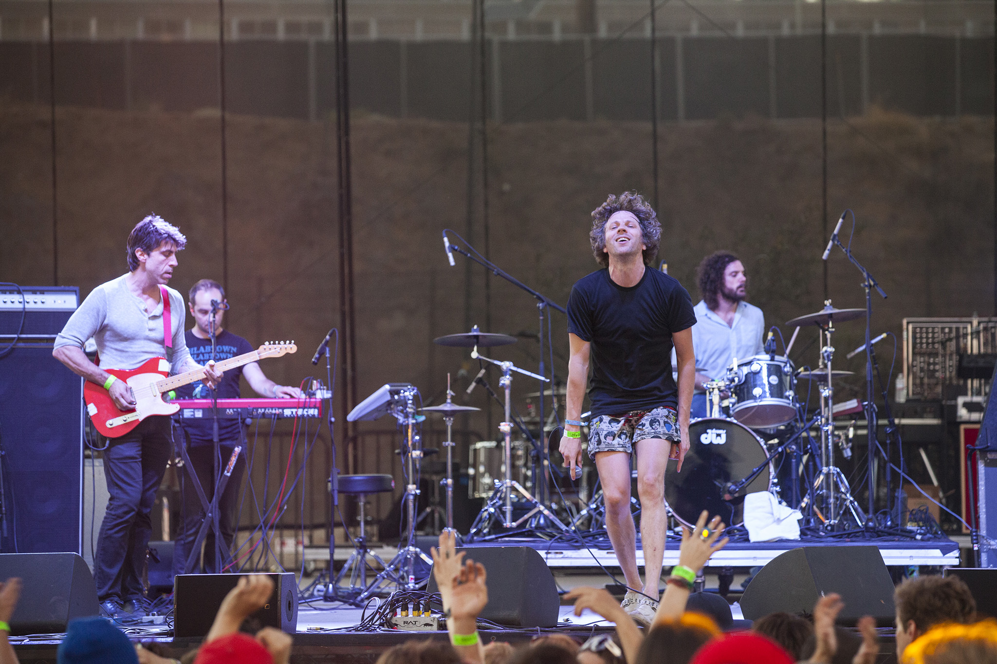 Chk Chk Chk) | Music in Los Angeles