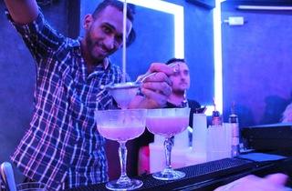 Le Blue Club | Bars and pubs in Montmartre, Paris