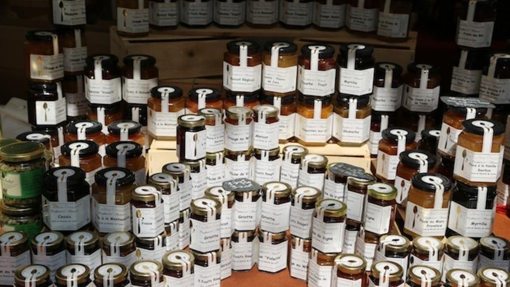 Marché Monge | Shopping in 5e arrondissement, Paris