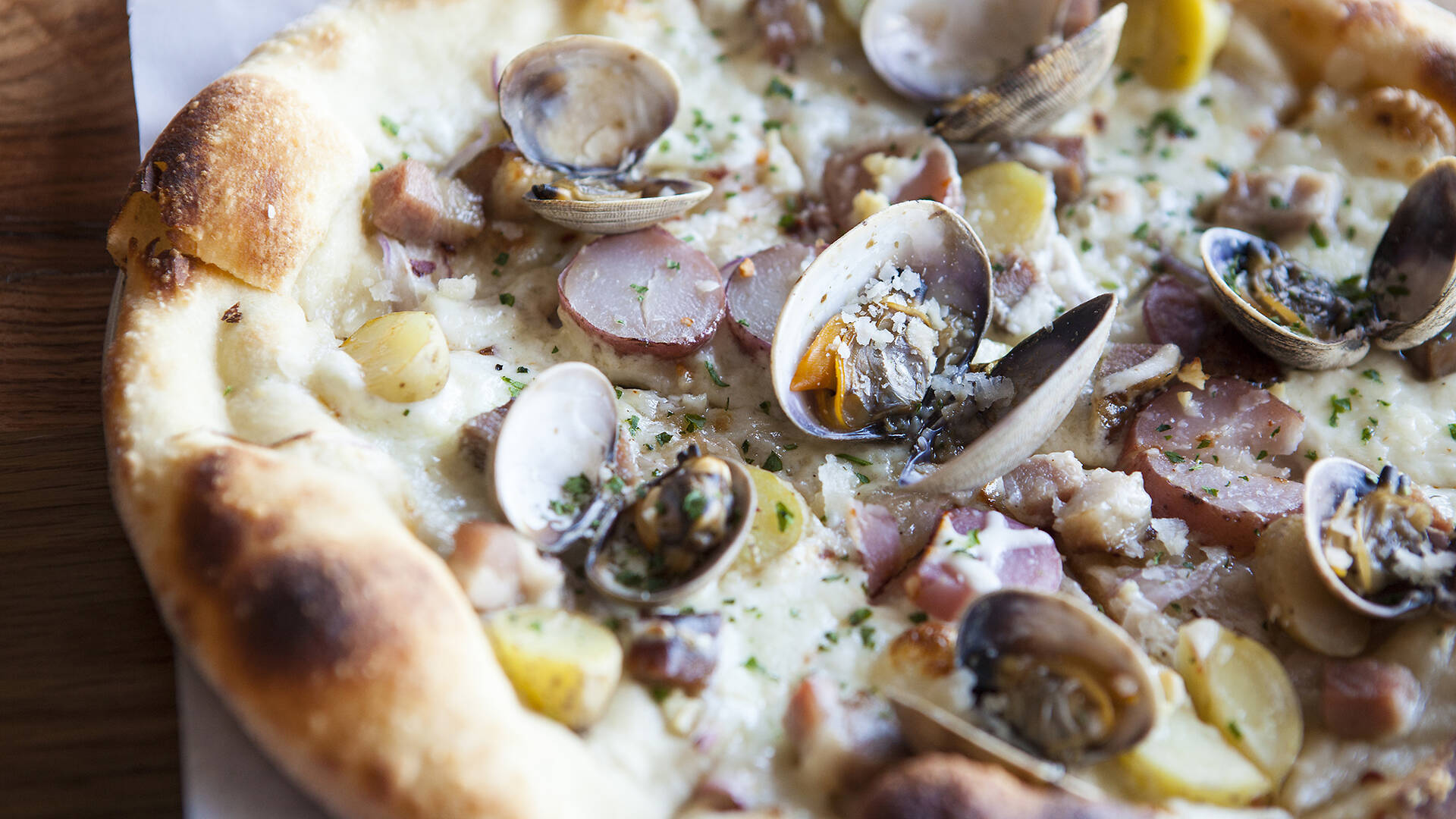 The Doughroom | Restaurants in Palms, Los Angeles