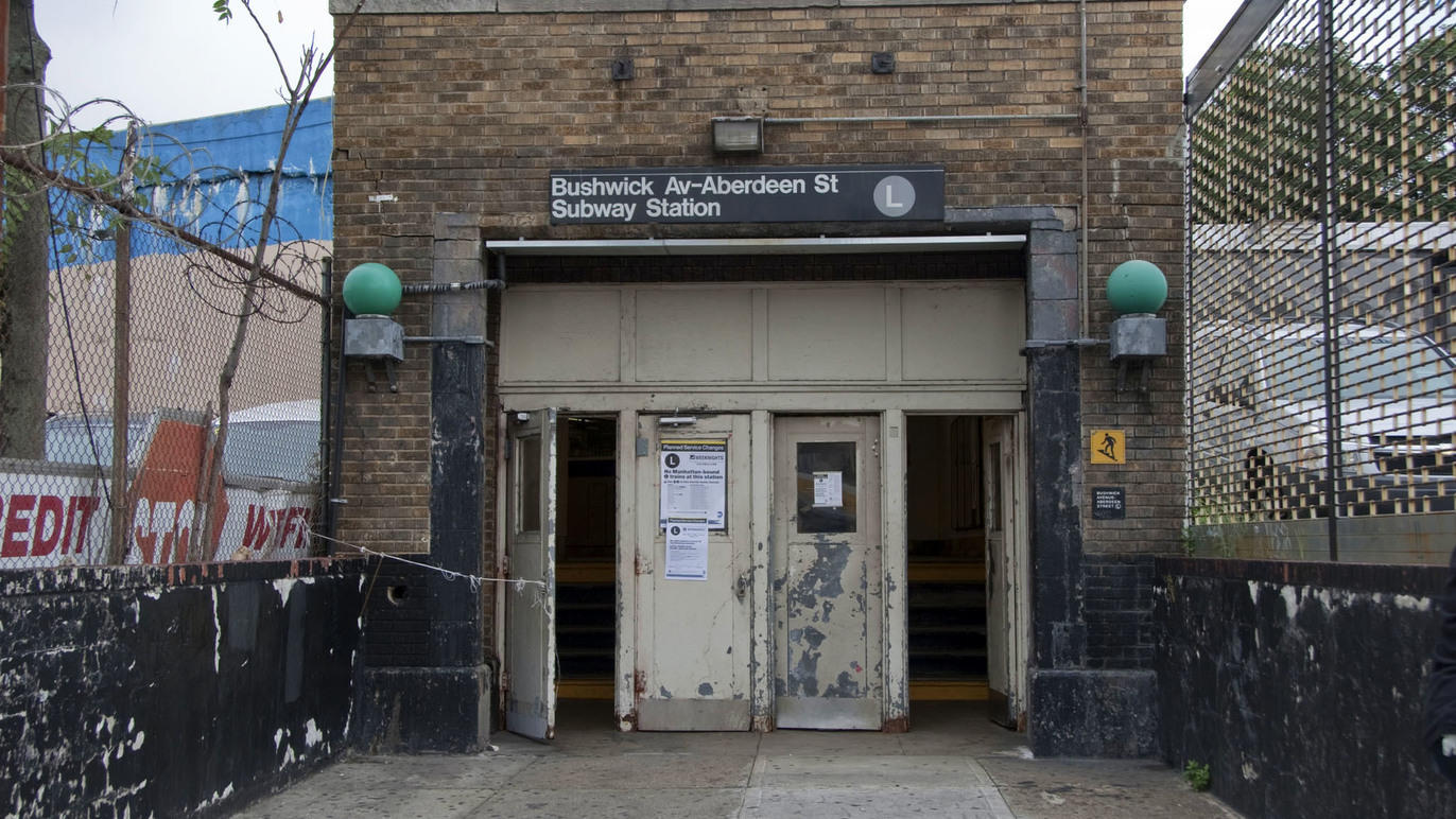 NYC subway station secrets, hidden stops and abandoned places