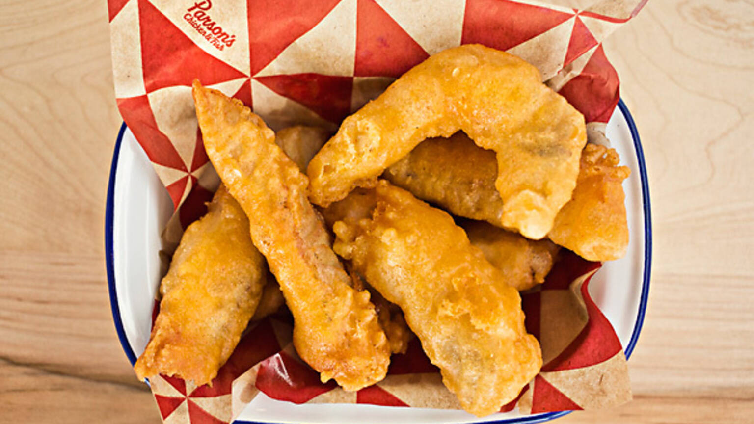 Parson's Chicken & Fish | Restaurants in Logan Square, Chicago