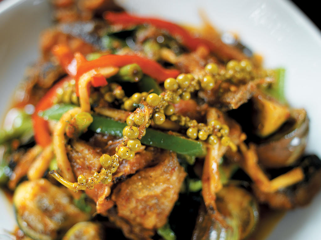 22 Best Thai Restaurants in Chicago to Eat Pad Thai & Sticky Rice