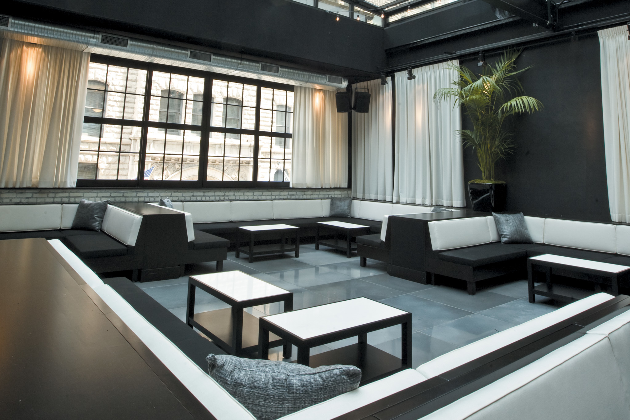 Studio Paris Nightclub | Bars in River North, Chicago