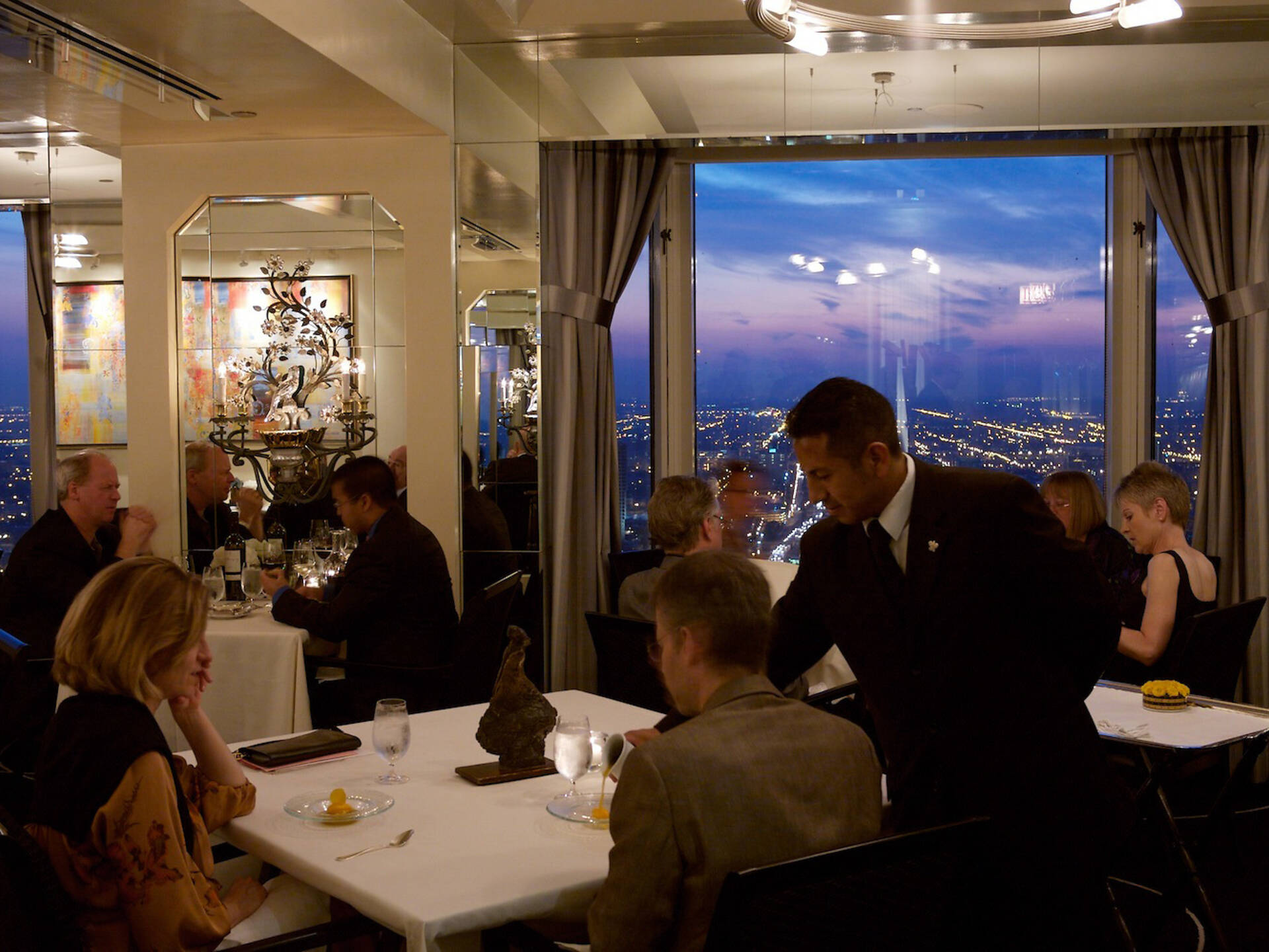 19 Amazing Fancy Restaurants in Chicago