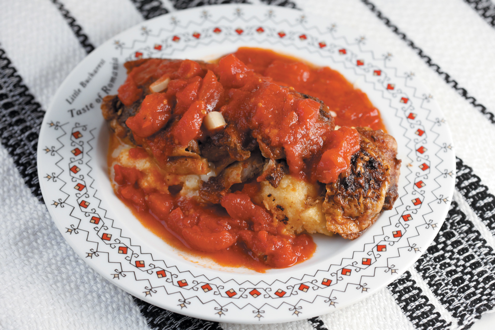 Little Bucharest Bistro | Restaurants in Irving Park, Chicago