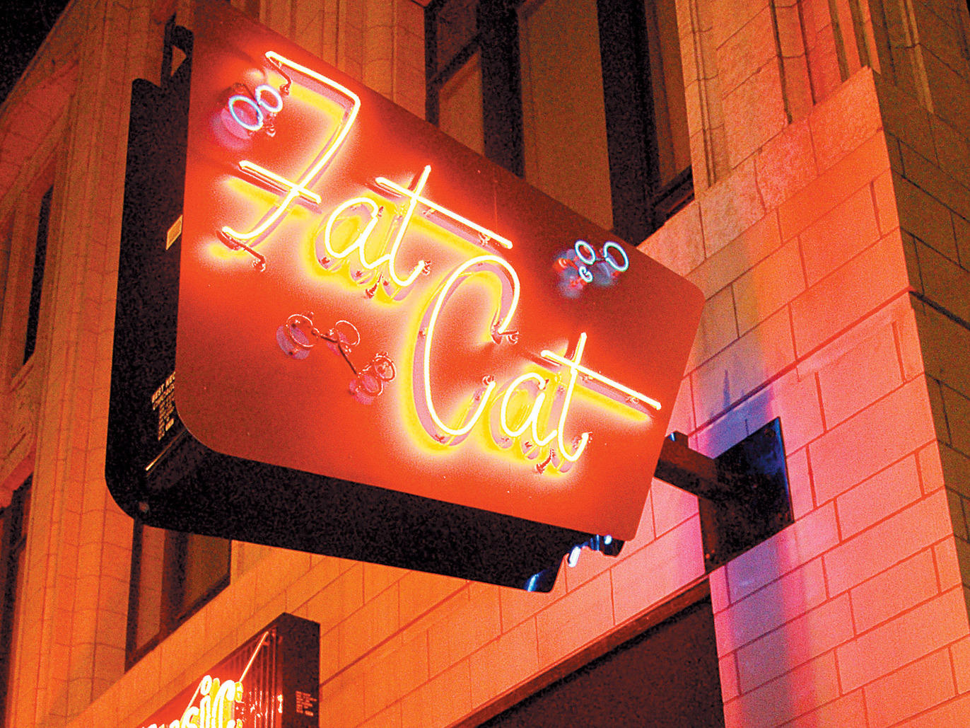 The best Uptown bars for cocktails and cheap beer