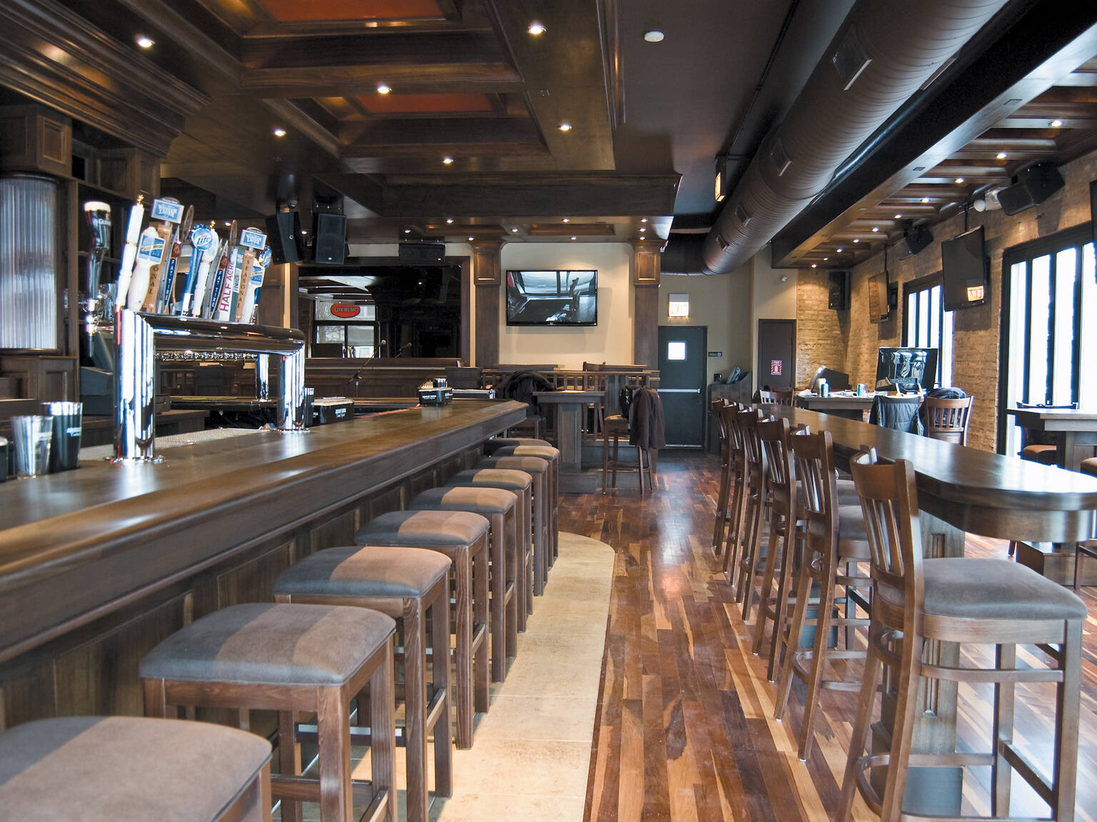 Bears bars in Chicago to watch the Chicago Bears game
