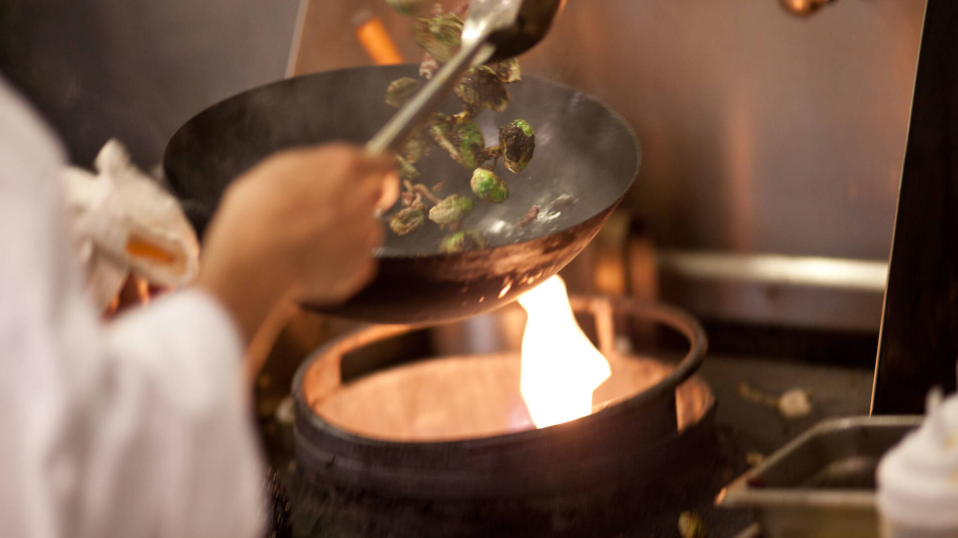 Mott St. | Restaurants in River West/West Town, Chicago