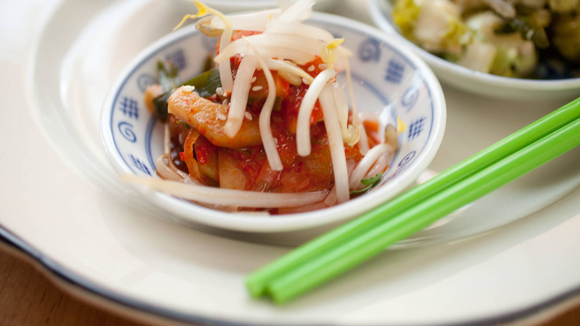 Mott St. | Restaurants in River West/West Town, Chicago