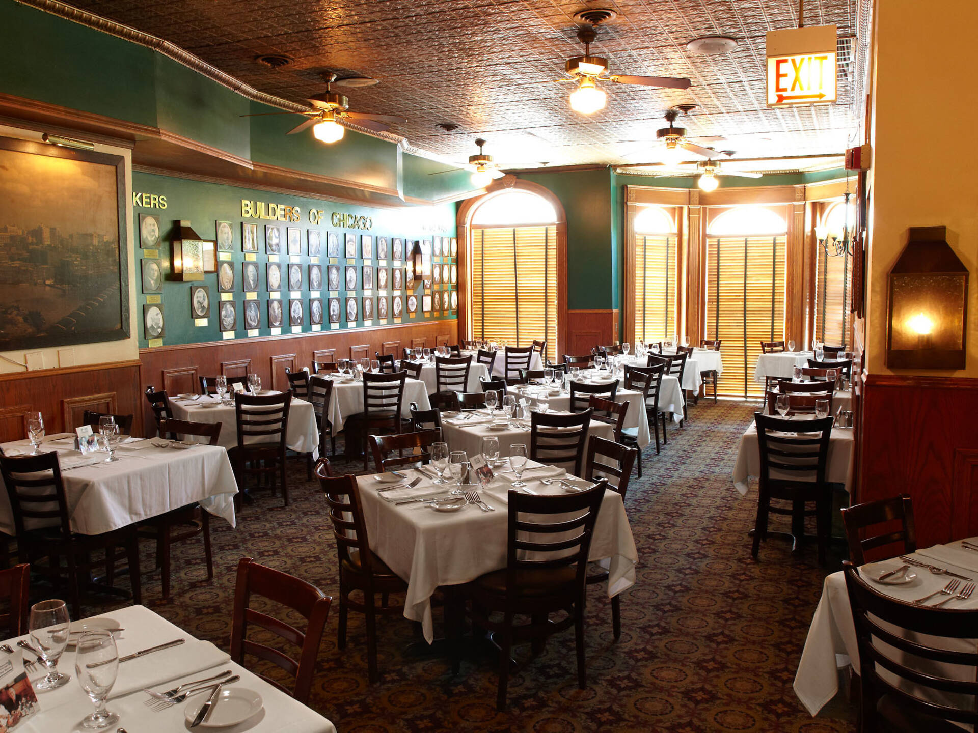 29 Best Chicago Steakhouses For Your Next Fancy Dinner