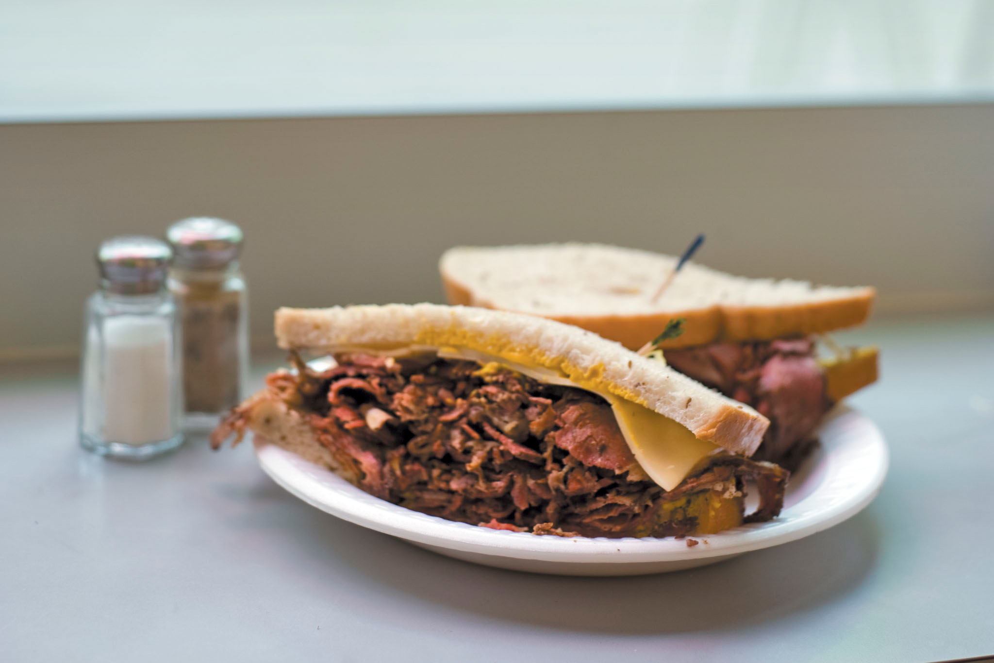 Perry’s Deli | Restaurants in Loop, Chicago