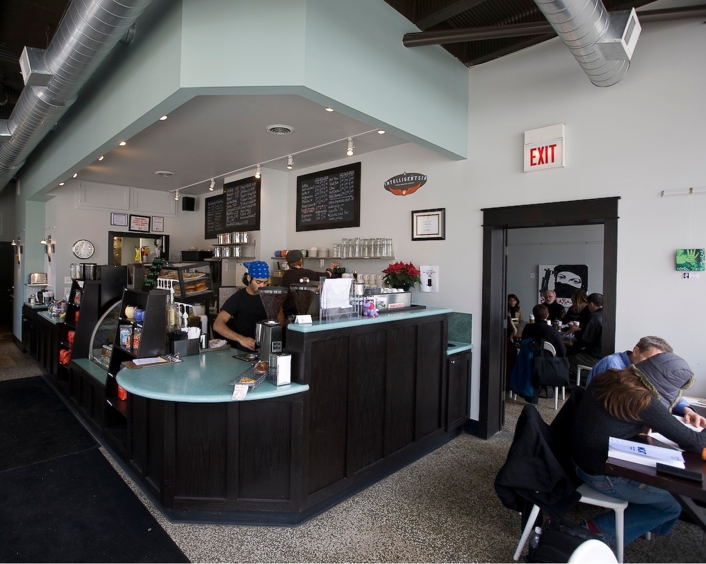 The Common Cup | Restaurants in Rogers Park, Chicago