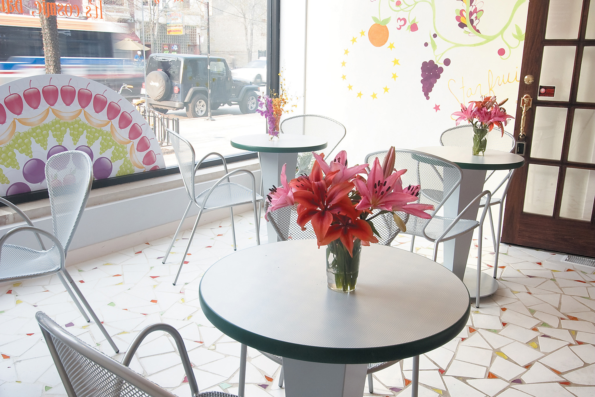 Starfruit Cafe | Restaurants in East Village, Chicago