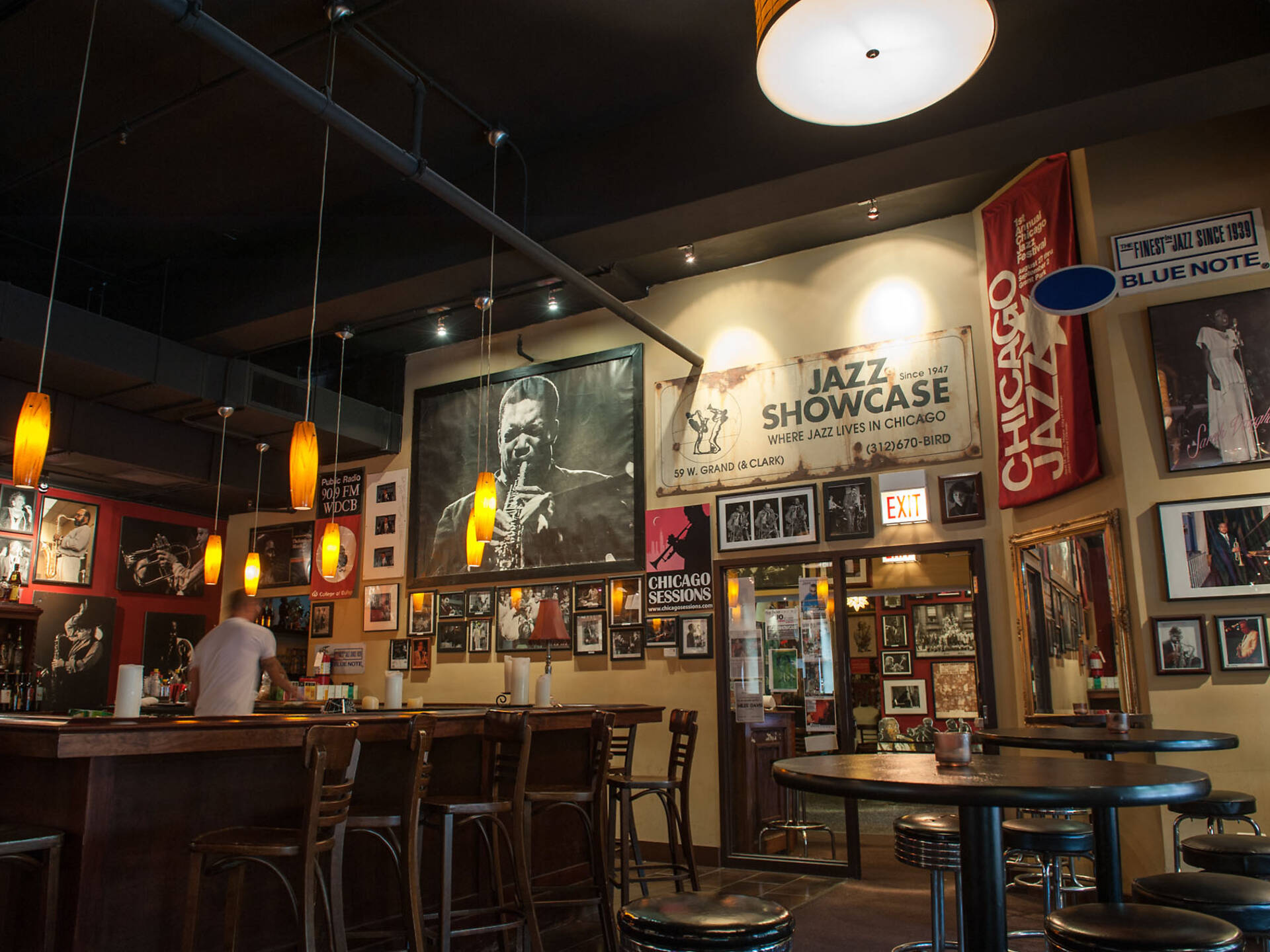 South Loop bars, nightlife and music venues