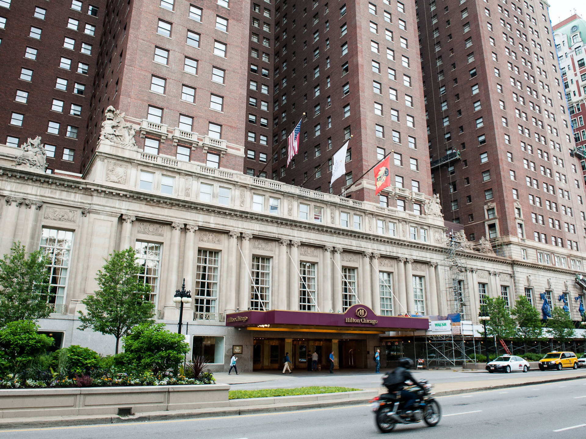 South Loop hotels near Soldier Field and Grant Park
