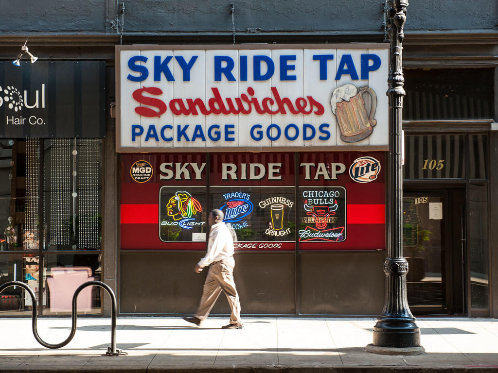 13 Best Chicago Loop Bars