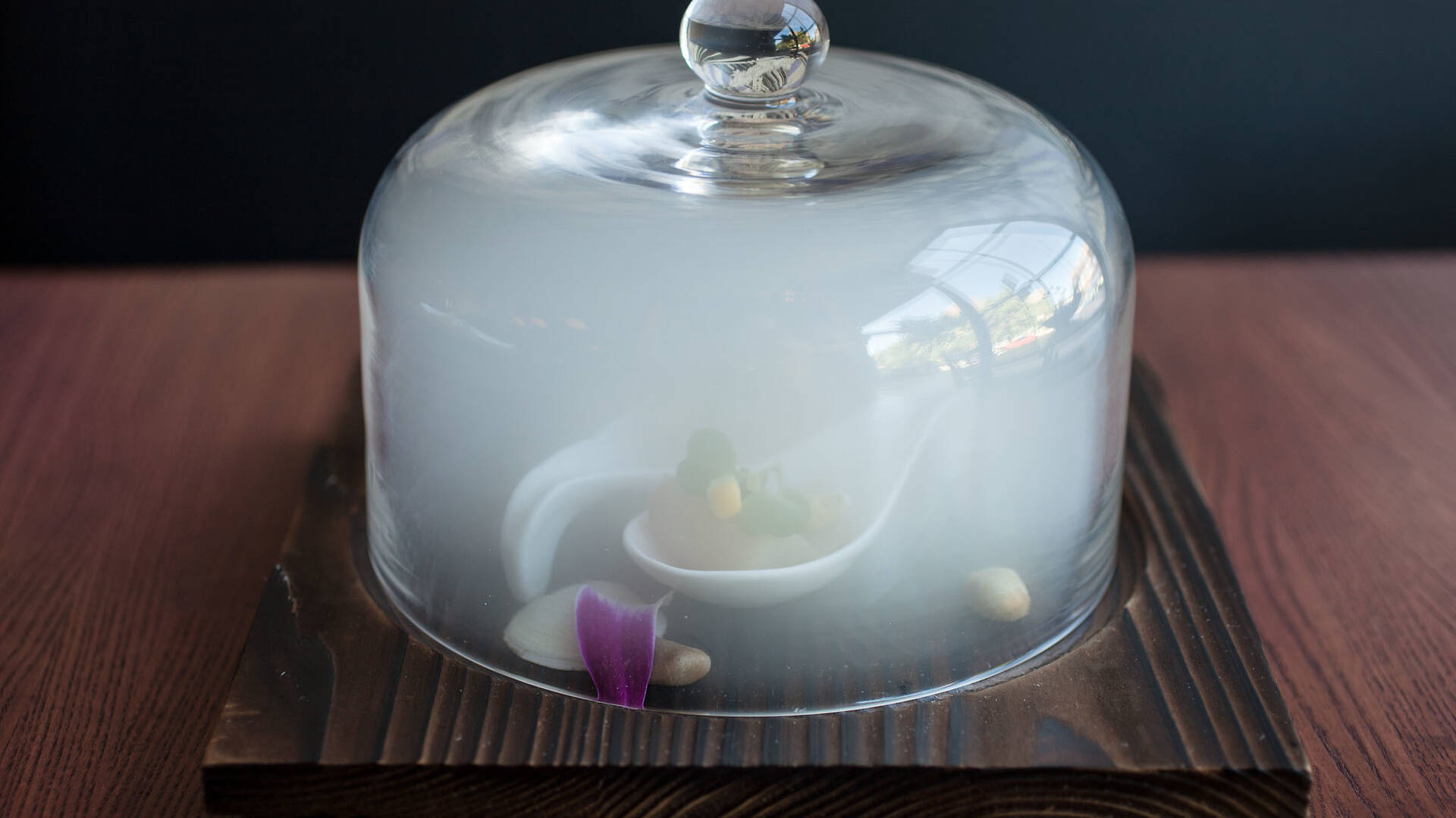 Juno | Restaurants in Sheffield & DePaul, Chicago