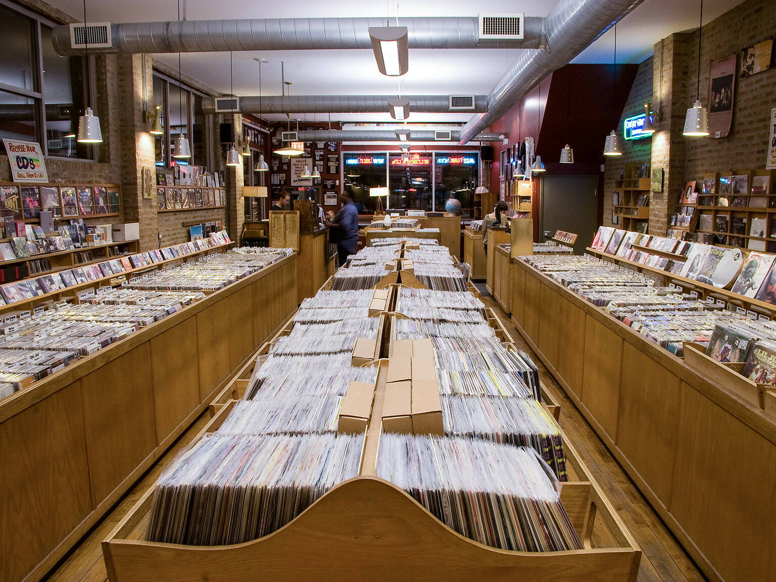 Best shops in Ukrainian Village and Noble Square