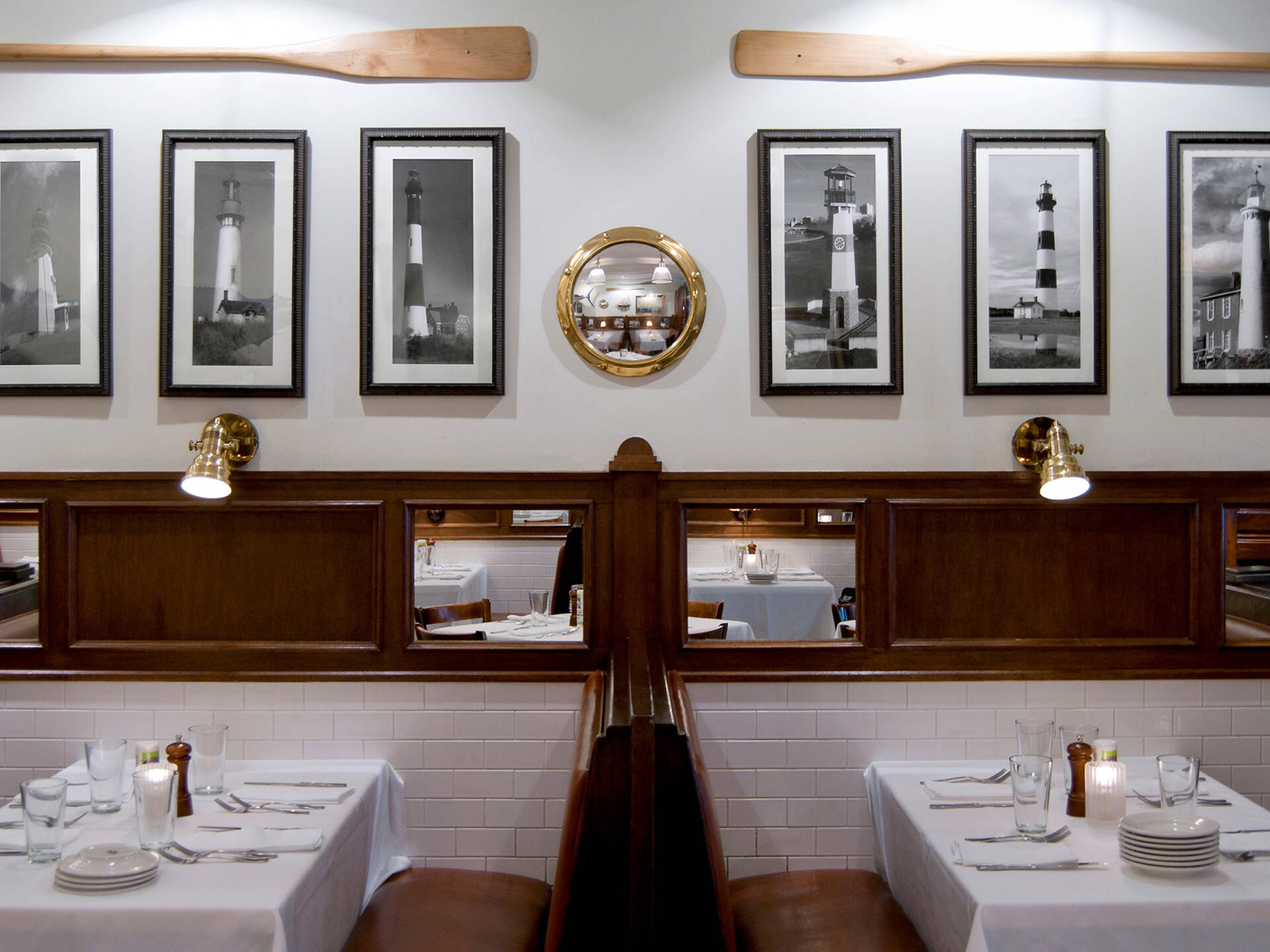 27 Best Seafood Restaurants in Chicago, According to Food Editors