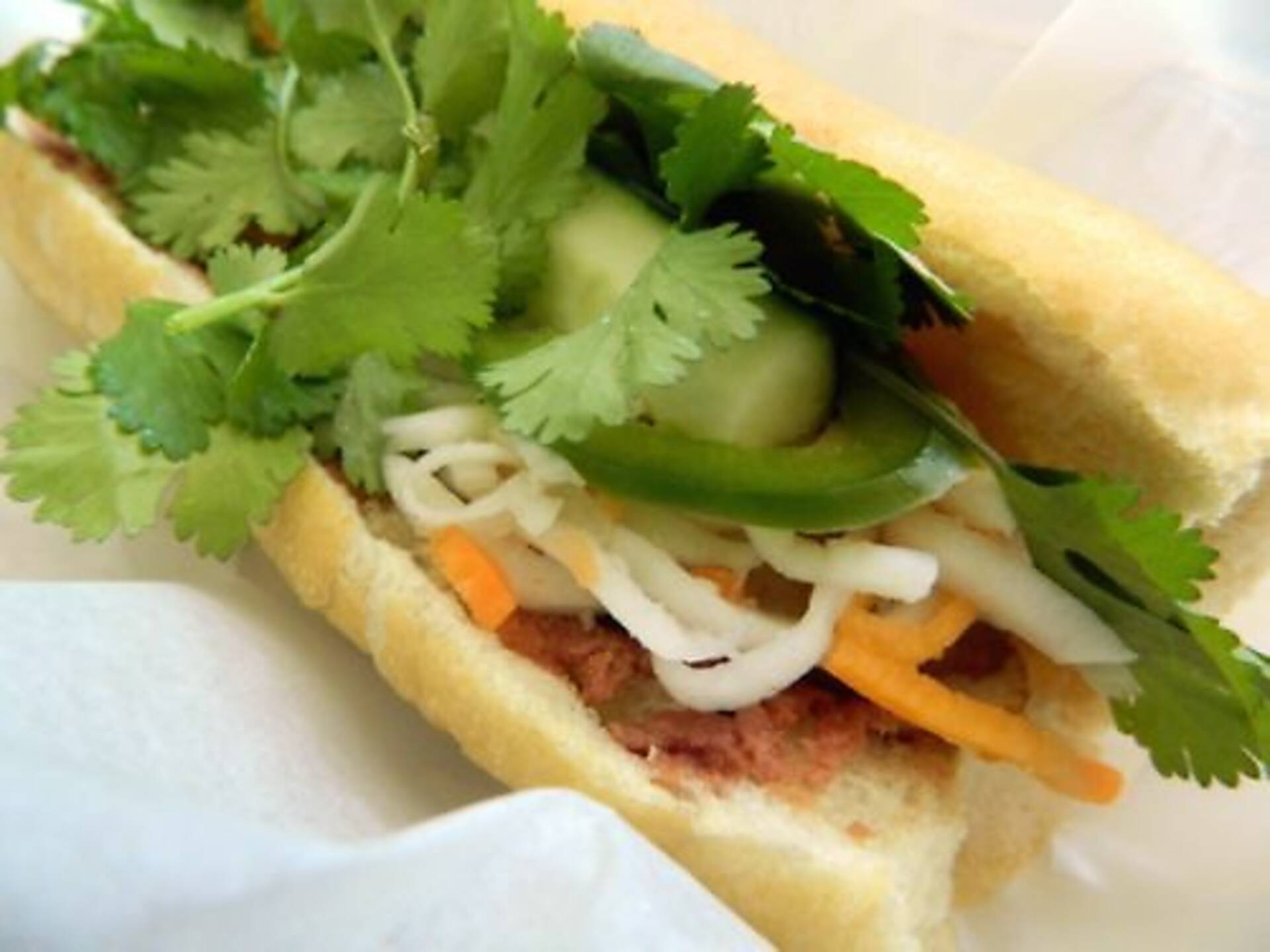 A guide to the best banh mi in Chicago