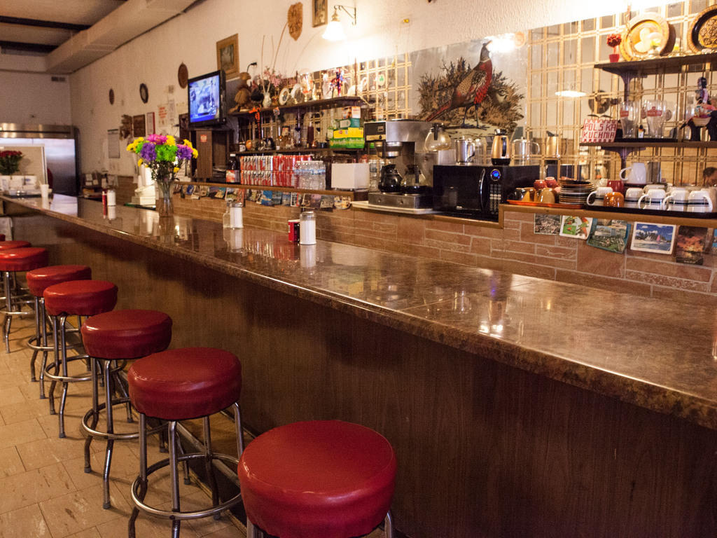 Guide to the best restaurants in Ukrainian Village & Noble Square