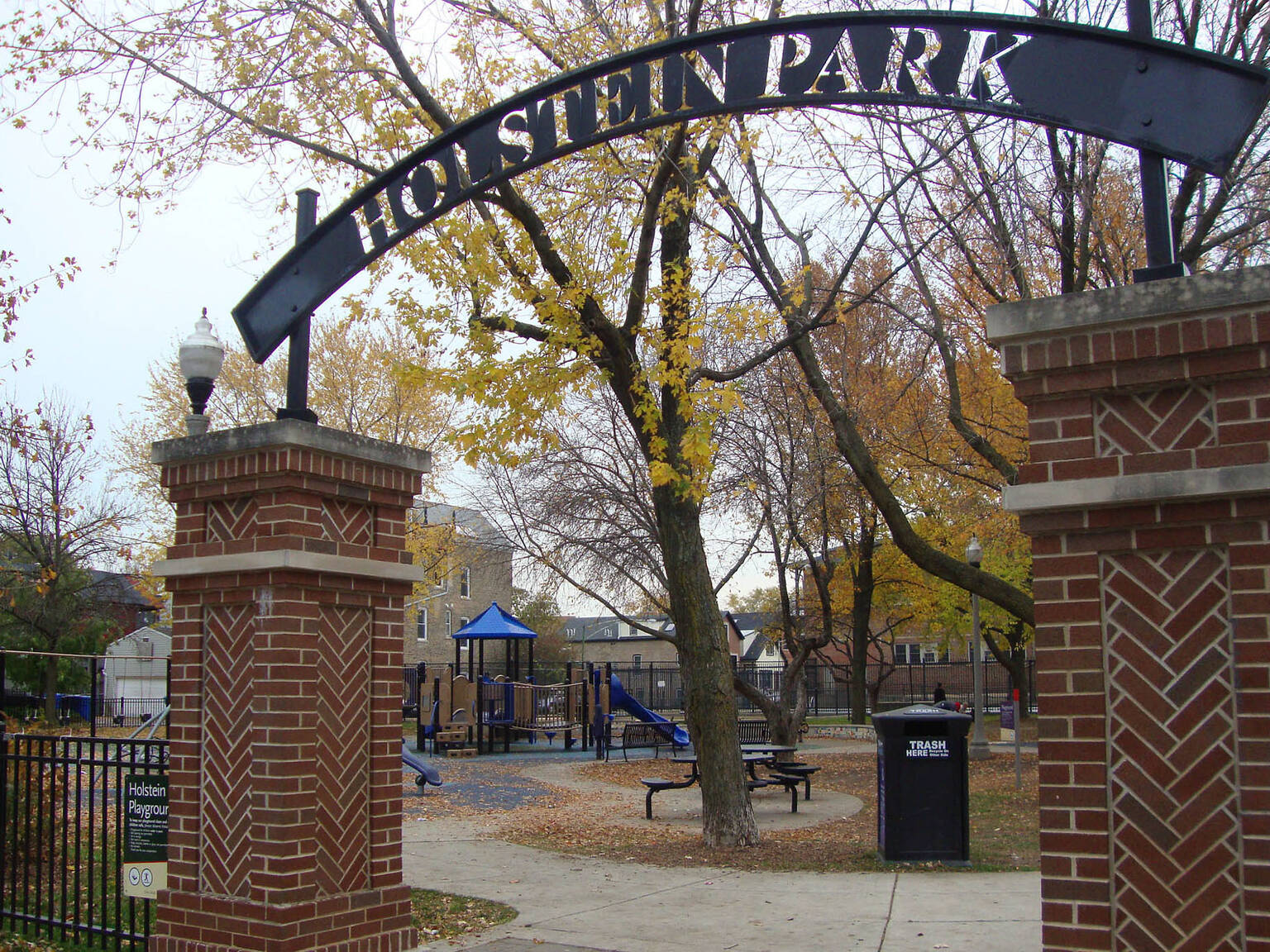 32 Best Public Swimming Pools in Chicago