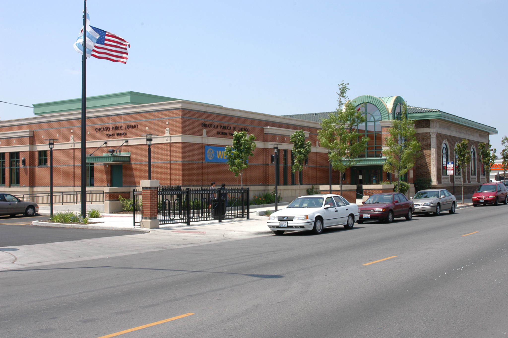 Toman Branch Chicago Public Library Things To Do In South Lawndale Chicago 