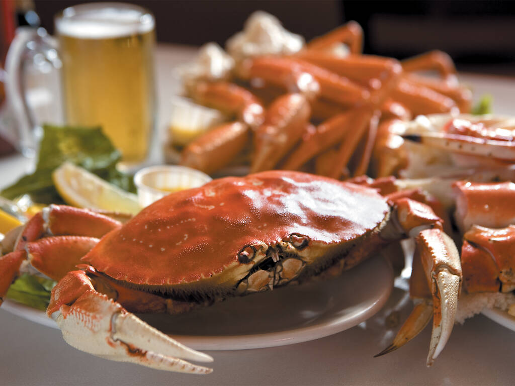 24 Best Seafood Restaurants in Chicago For Fish, Crab and Oysters