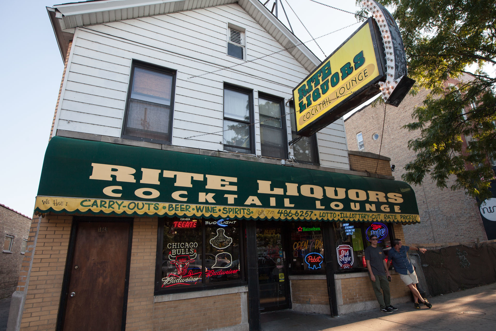 Rite Liquors | Shopping in East Village, Chicago