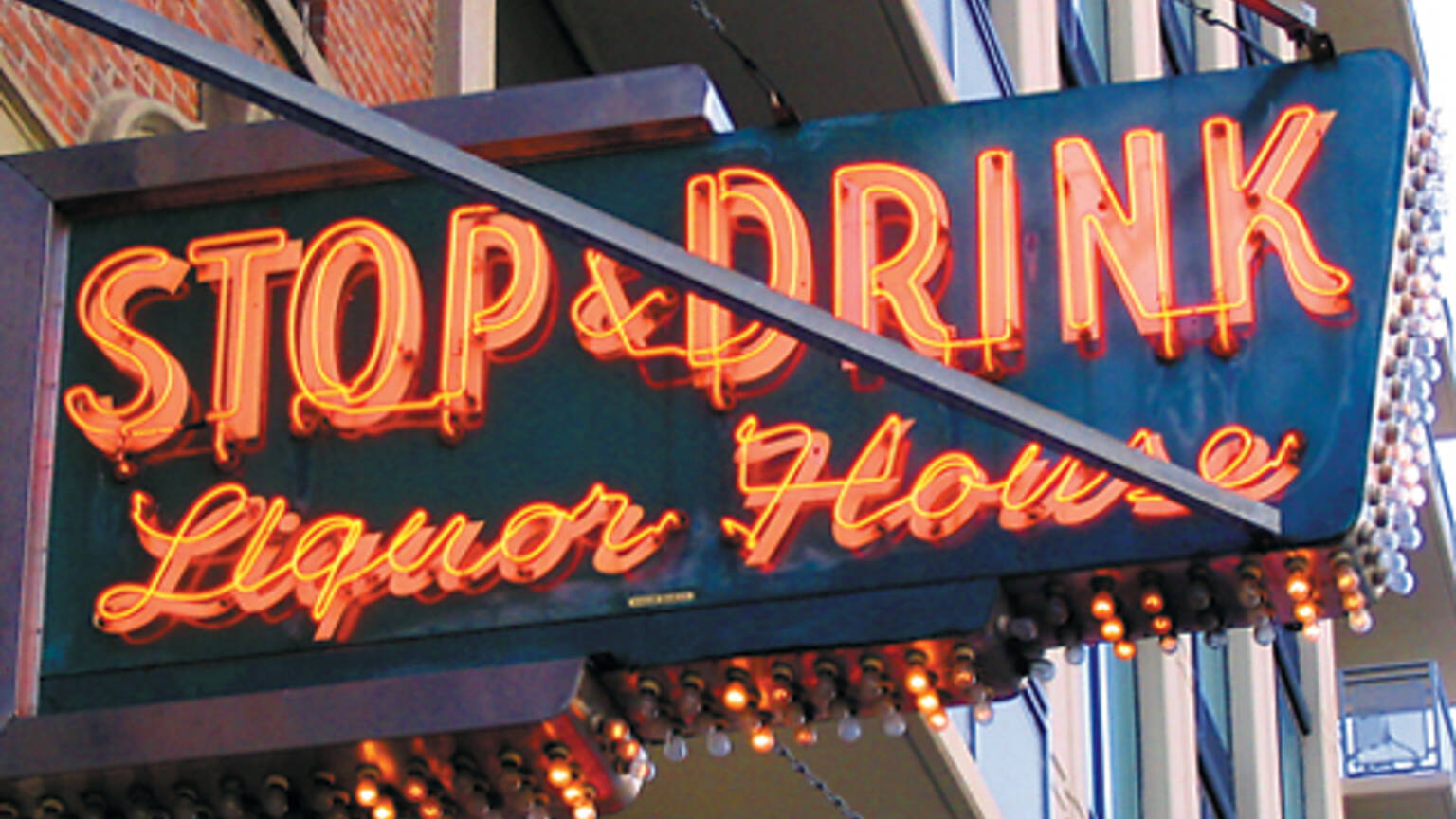 Chicagoland's amazing neon signs