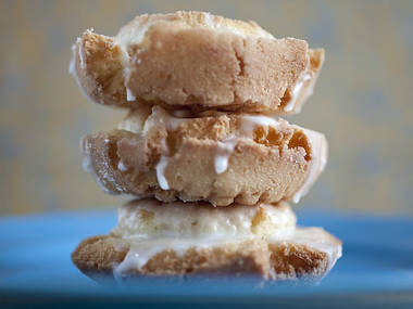 23 Best Doughnuts in Chicago to Order by the Dozen