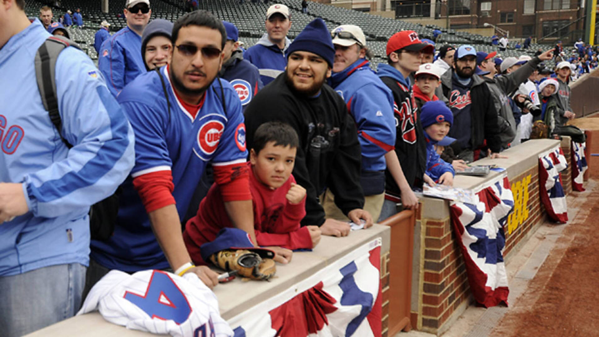 Opening Day 2011 at Wrigley Field: Photo gallery