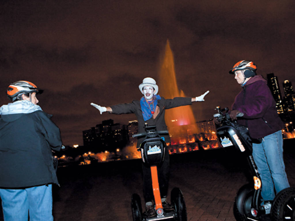 The ultimate guide to haunted tours in Chicago this Halloween
