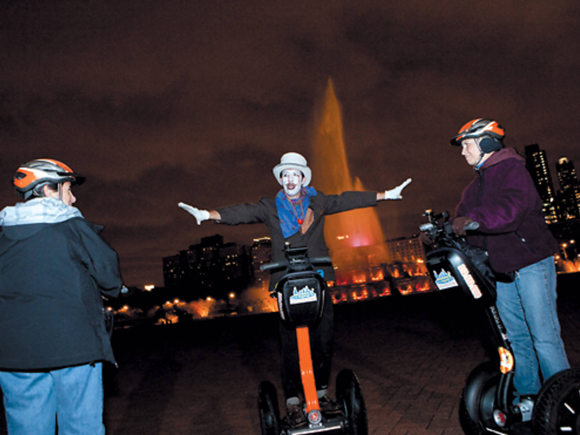 The ultimate guide to haunted tours in Chicago this Halloween