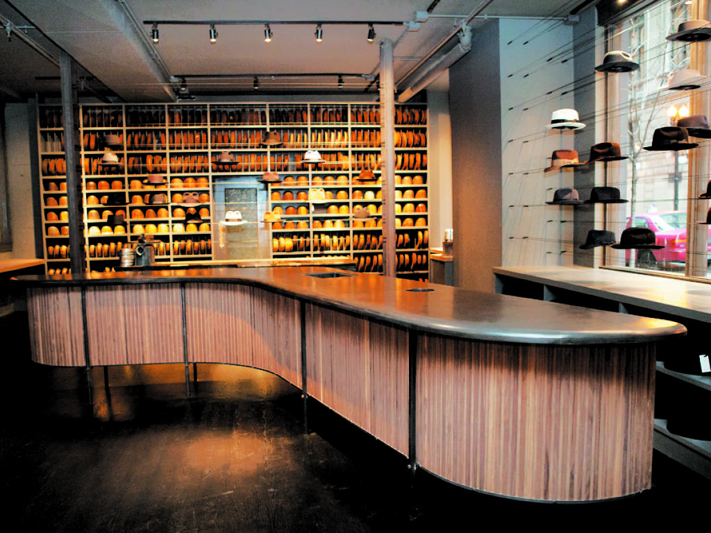 Loop shops that go beyond discount chain stores