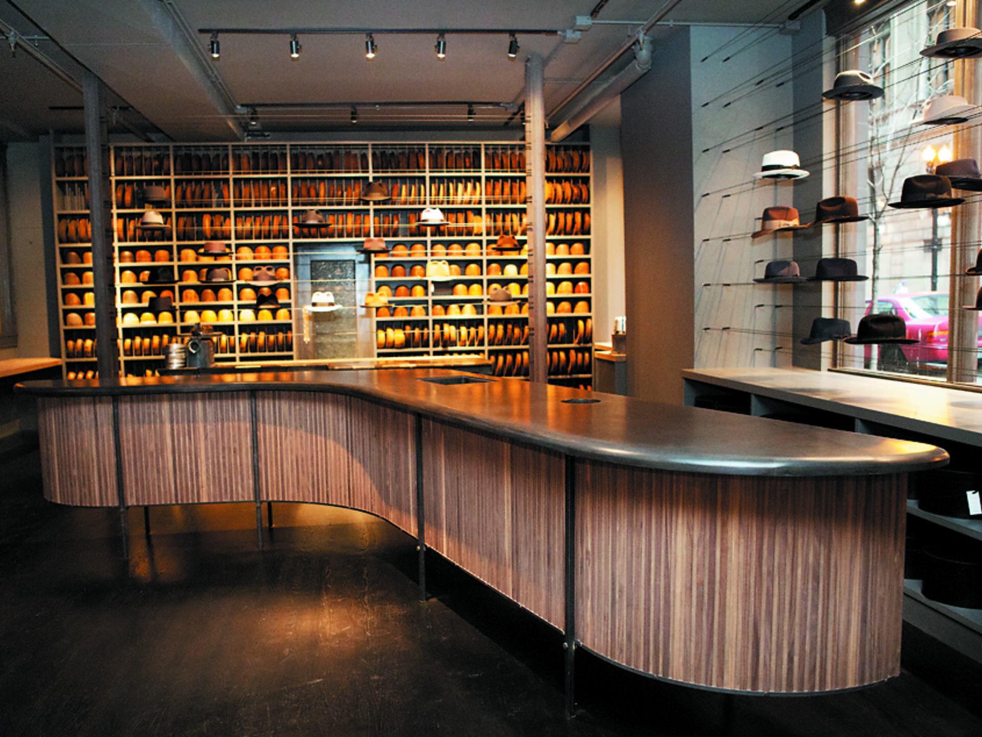 Loop shops that go beyond discount chain stores